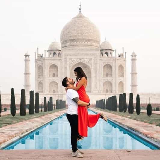 Vanuit Delhi: Zonsopgang Taj Mahal, Agra Fort & Baby Taj Tour | GetYourGuide