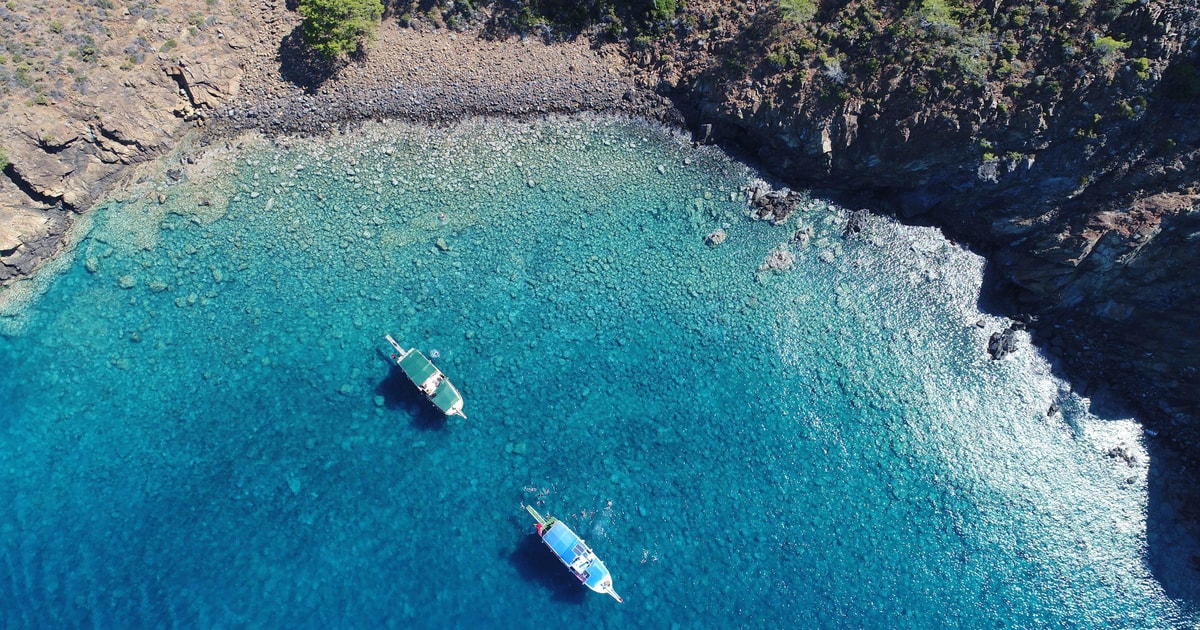 アンタルヤ/ケメル：スルアダ島ボートツアー（ランチ付き） | GetYourGuide