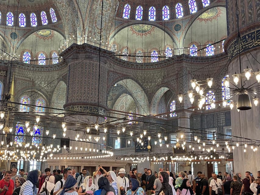 Istanbul’s Legendary Mosques: Blue Mosque and Hagia Sophia | GetYourGuide