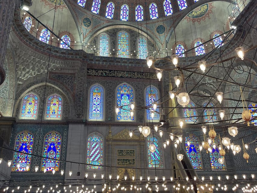 Istanbul’s Legendary Mosques: Blue Mosque and Hagia Sophia | GetYourGuide