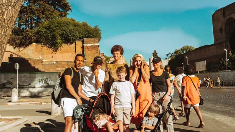 Professional photoshot in Rome | GetYourGuide