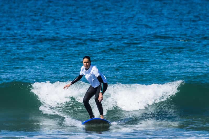 Lisbon: Surf Lesson 2 hour All levels | GetYourGuide