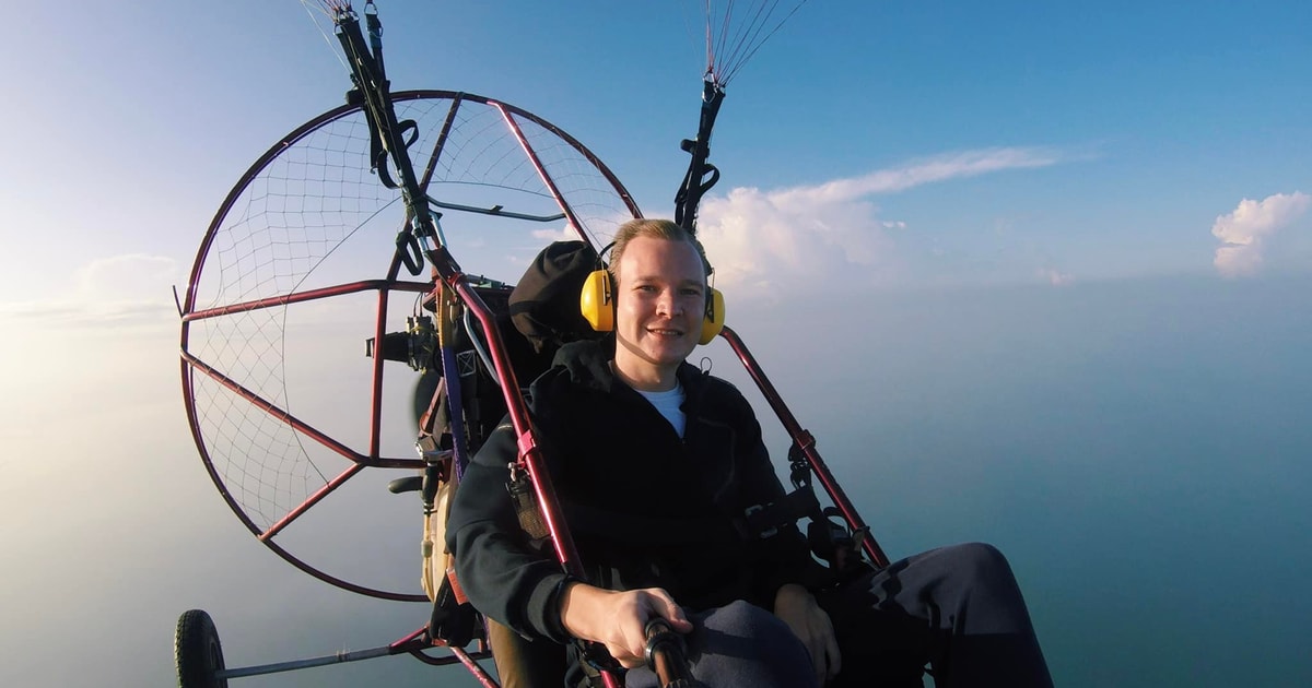 Pattaya: Paramotor Flight seeing above Pattaya coastline | GetYourGuide
