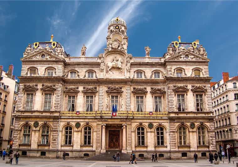 Samostatná prohlídka s průvodcem po památkách a zajímavostech Lyonu ...