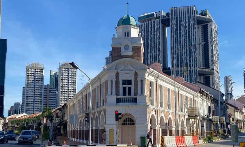 Singapore: Trails Of Tan Ah Huat Storytelling Bike Tour | GetYourGuide