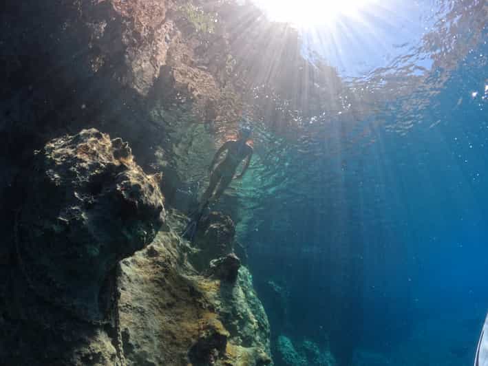 Alimia: bezoek een onbewoond eiland met ongerepte wateren | GetYourGuide