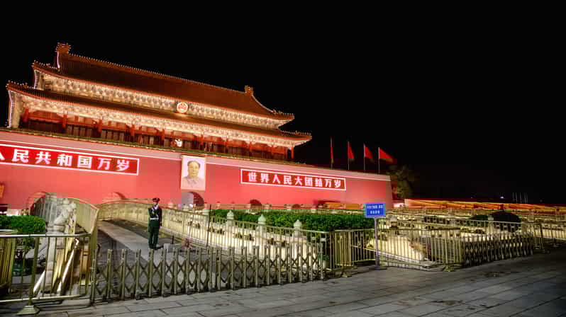 Beijing: Private Sightseeing Nighttime Tour with Transfer | GetYourGuide
