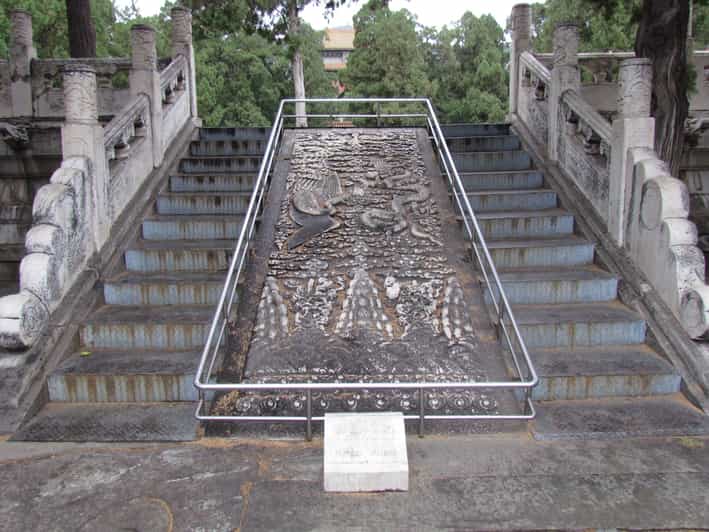 Beijing: Longqing Gorge, Ming Tombs & Lunch Private Day Tour | GetYourGuide