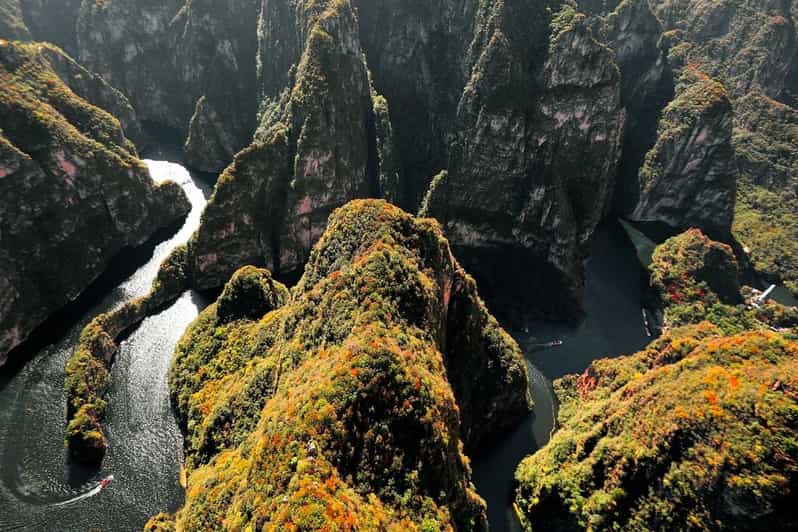 Beijing: Longqing Gorge, Ming Tombs & Lunch Private Day Tour | GetYourGuide