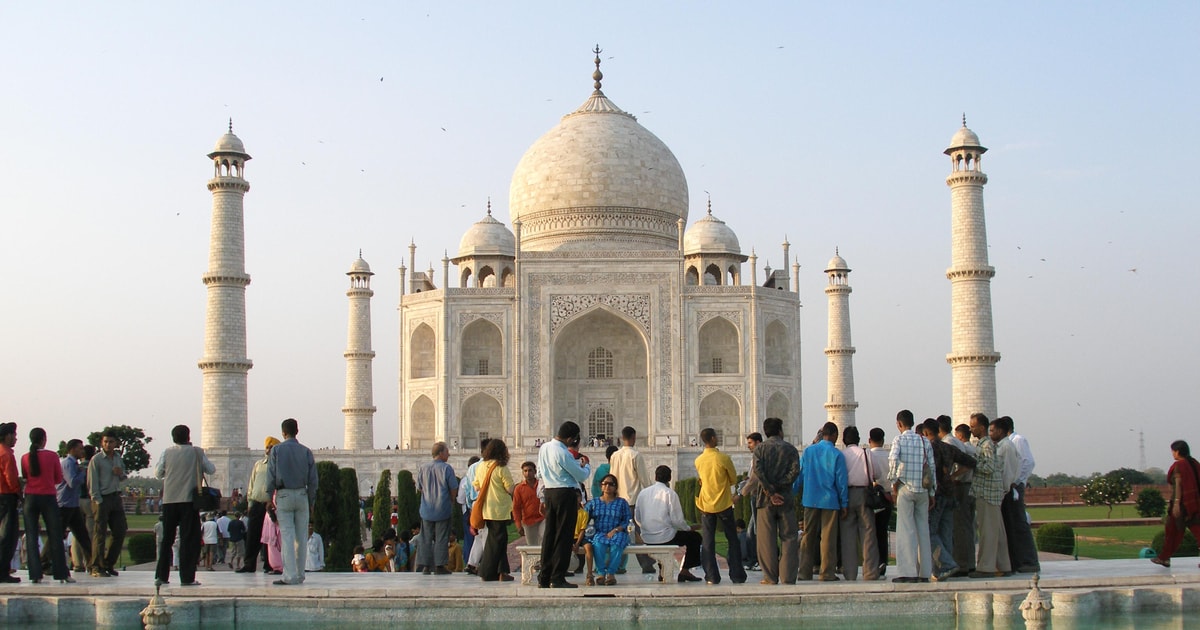 Z Dillí: Taj Mahal & Agra Tour vlakem Gatimaan Express Train | GetYourGuide