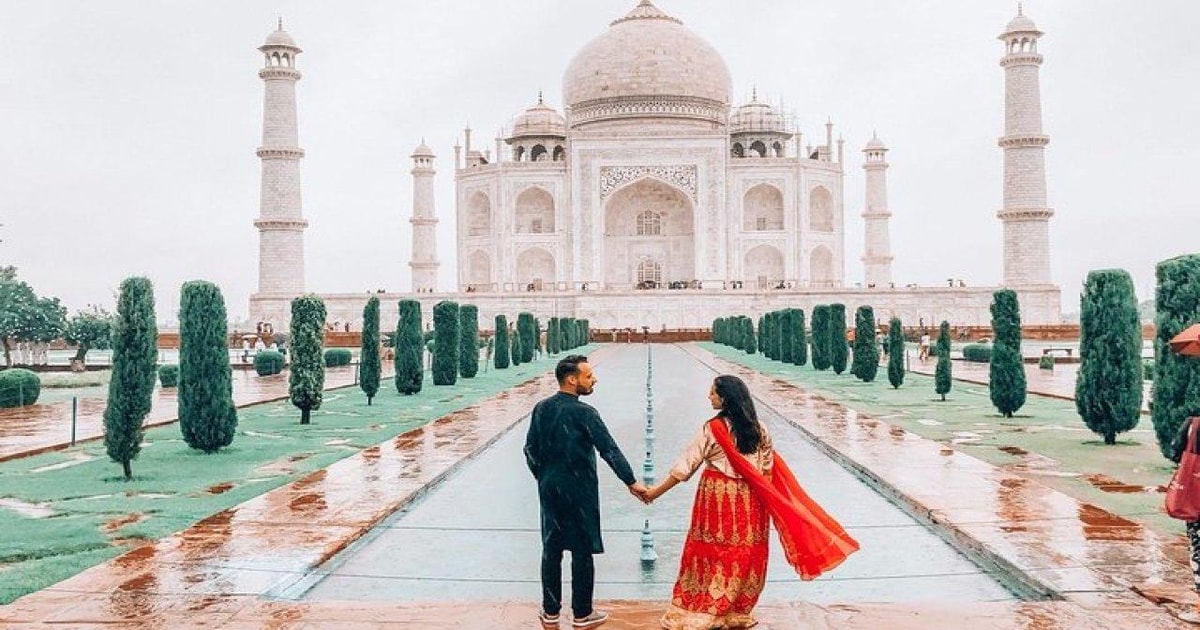 Anstehen ohne Anstehen: Taj Mahal & Agra Fort von Delhi aus mit dem ...