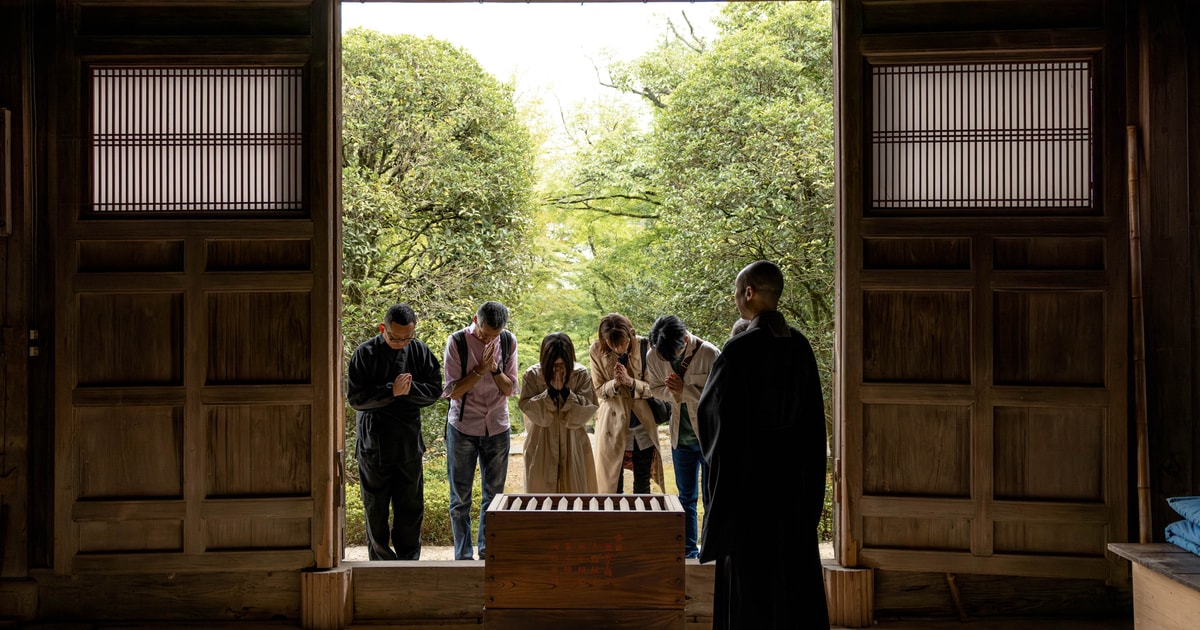 Kyoto: Practice a Guided Meditation with a Zen Monk | GetYourGuide