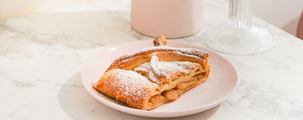 Vienna: Vegan Apple Strudel and Coffee Special | GetYourGuide