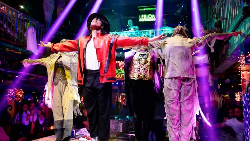 Miami: Mango's Tropical Cafe Dinner & Show | GetYourGuide