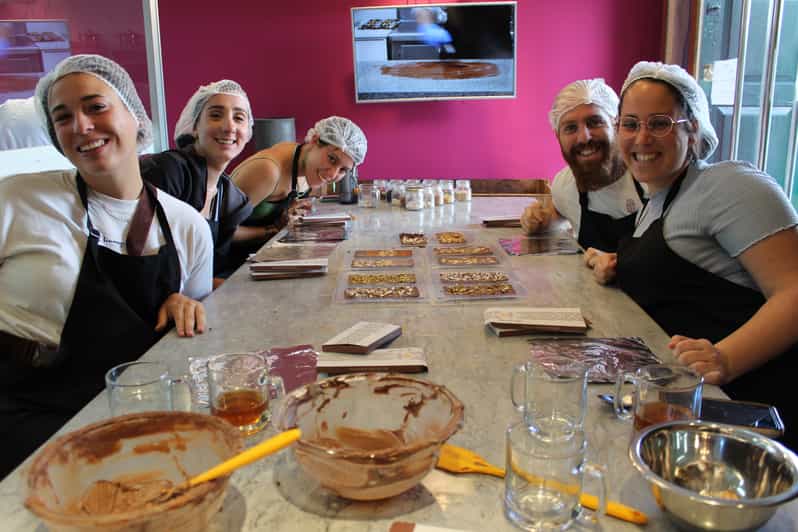 QORU Interactive chocolate workshop in Cusco | GetYourGuide