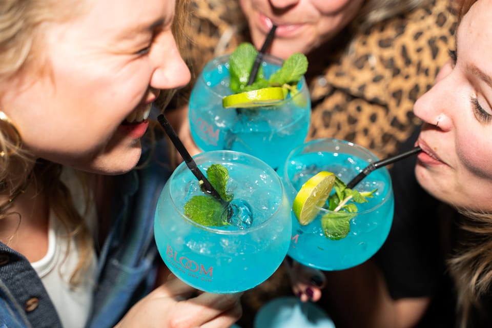 Amsterdam: Party Cocktail Workshop with Nightclub Entrance | GetYourGuide