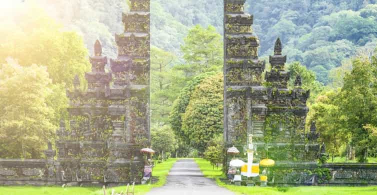 Bali Instagram Spots : Middle Bali's Iconic Landmark | GetYourGuide