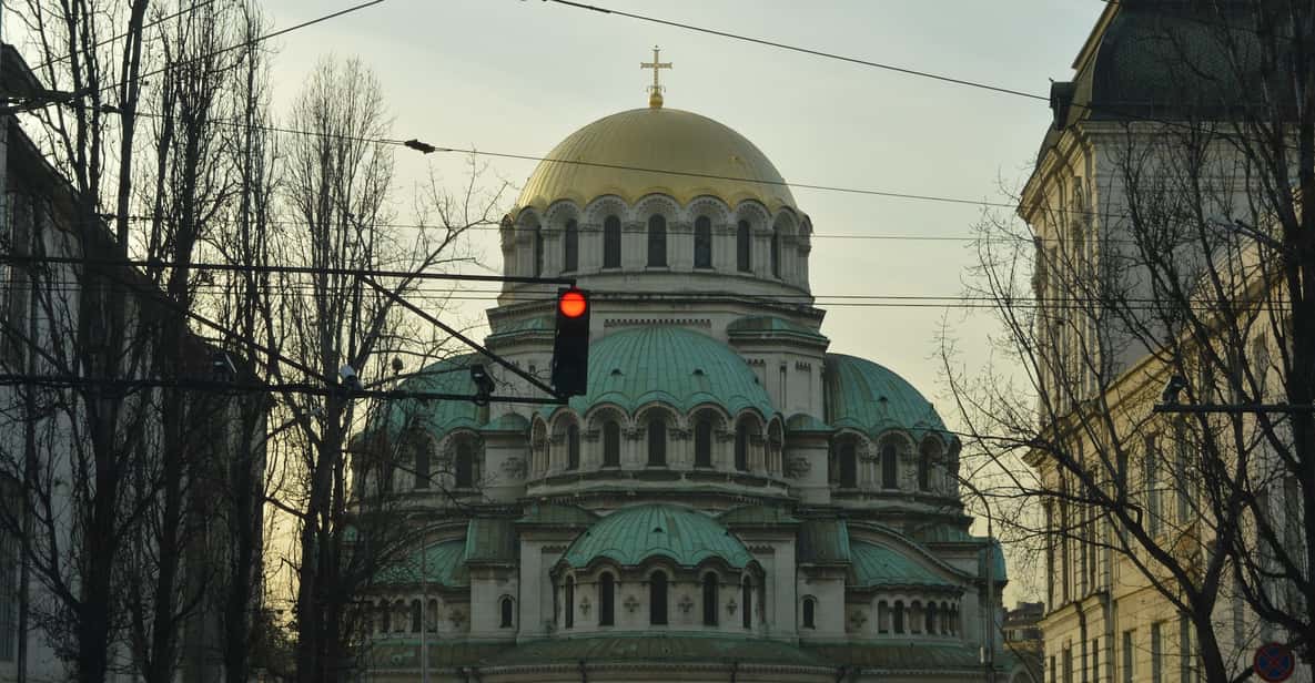 Tour fotografico: tour dei monumenti famosi della città di Sofia | GetYourGuide