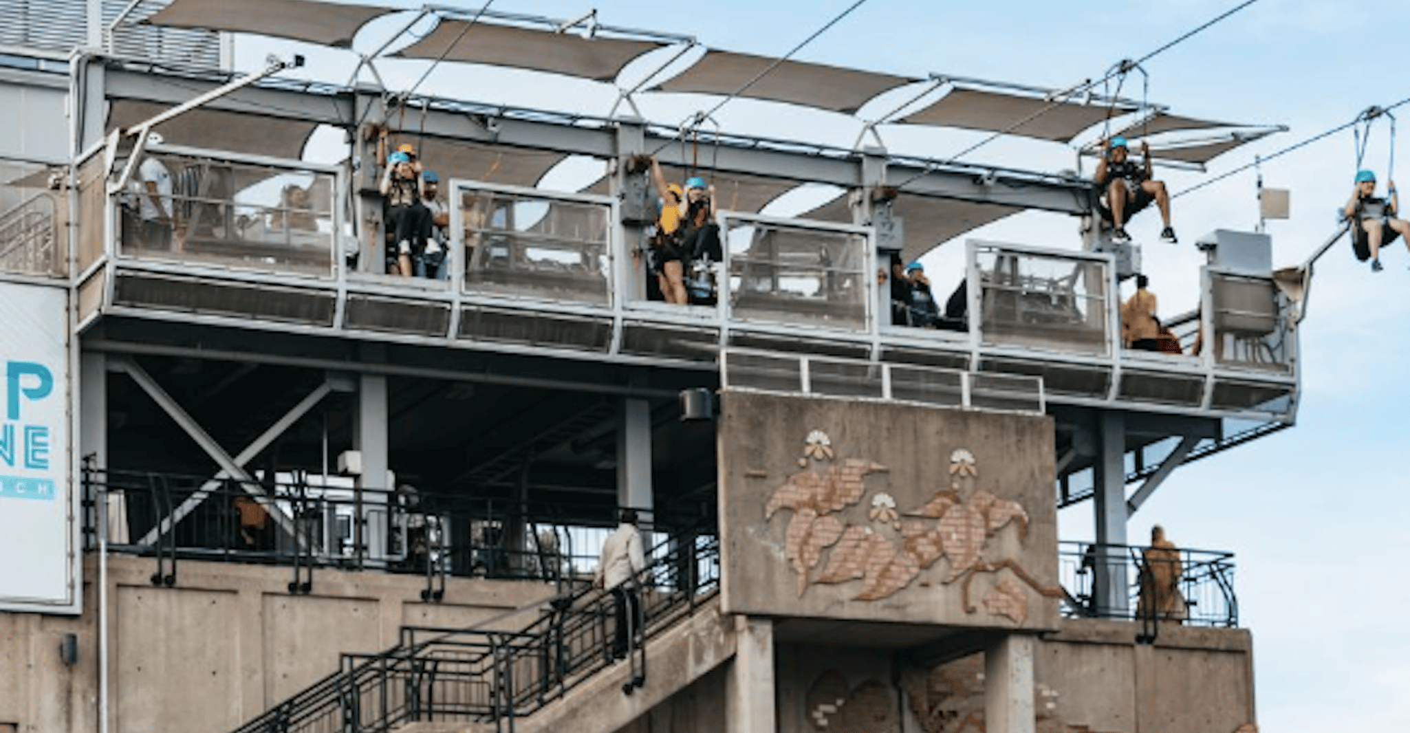 Niagara Falls, Canada, Early Bird Zip Line to The Falls - SuiteTrails