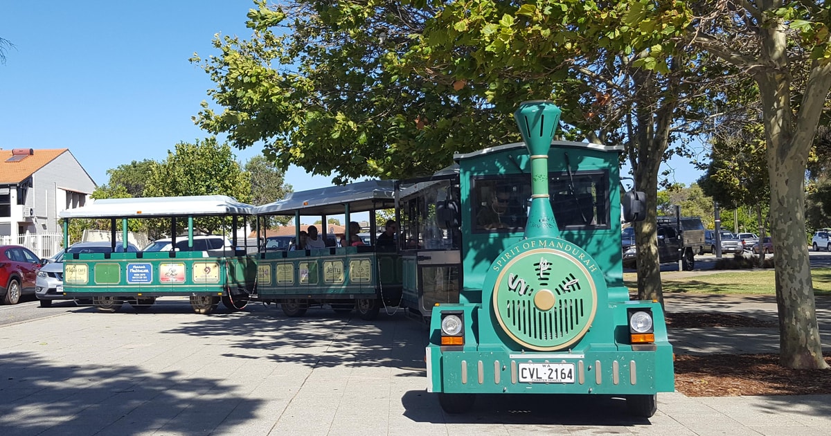 City Tour Hop-on Hop-Off all-day | GetYourGuide