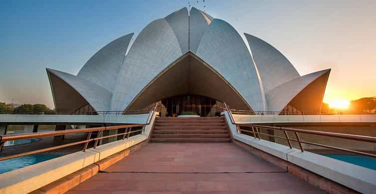 Delhi: Private Day Tour of Old and New Delhi | GetYourGuide