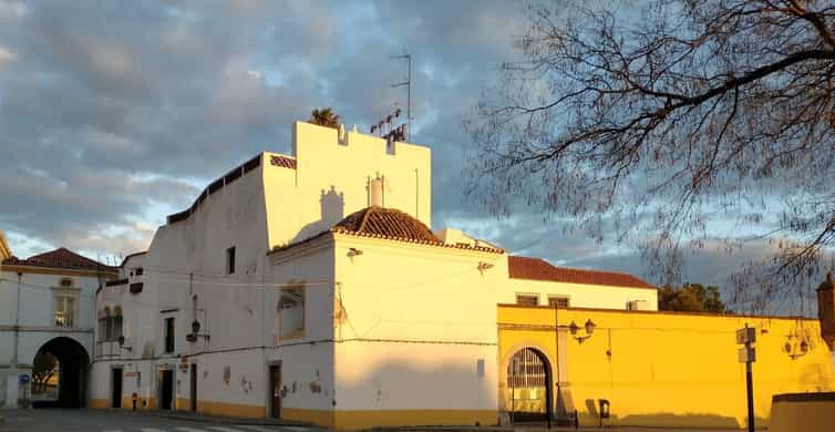 Elvas Sunset Walls Tour | GetYourGuide