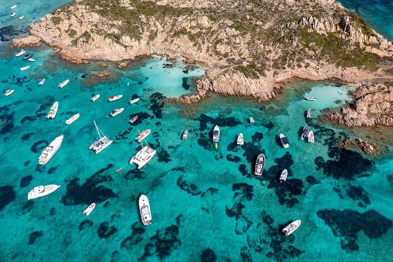 Private Tour in barca nell'arcipelago di La Maddalena | GetYourGuide