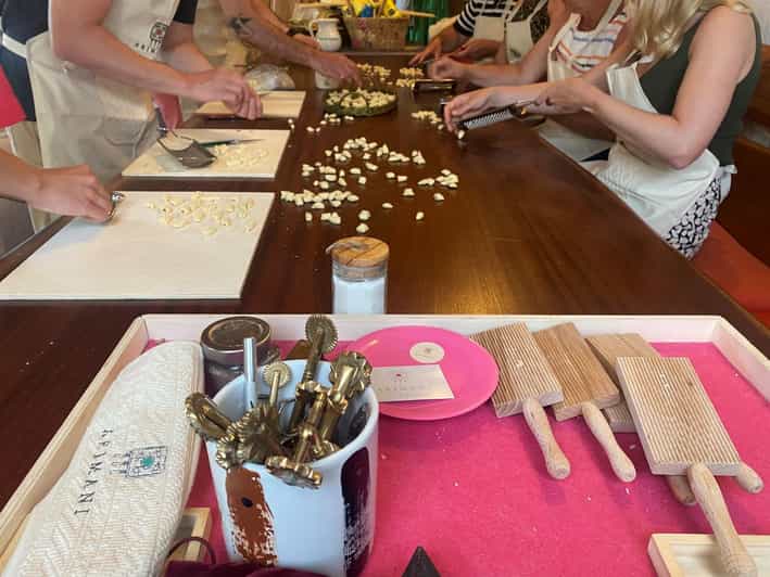 Olbia: μάθημα ζυμαρικών και κρασί. Μυστικά για αιώνια νεότητα ...