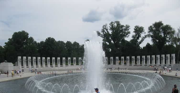 Washington Monuments self-guided walking tour scavenger hunt | GetYourGuide