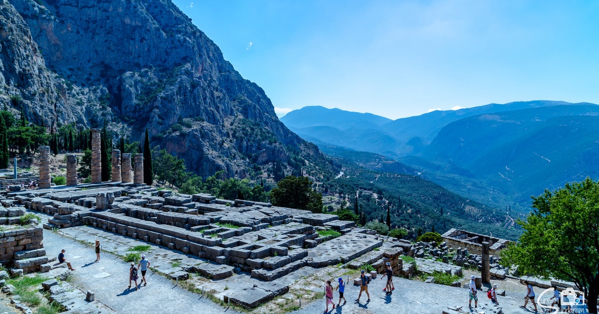 Delphi & Hosios Loukas Monastery Private Day Tour plus Lunch | GetYourGuide