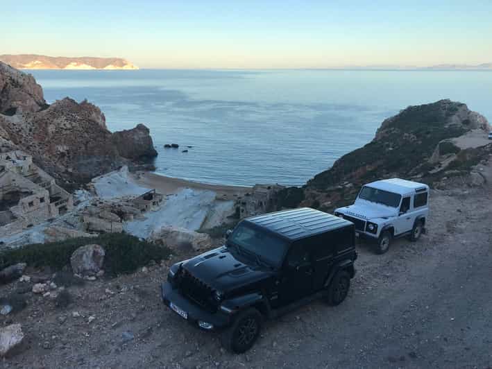 Milos: Jeep szafari kaland Milos szigetén" | GetYourGuide