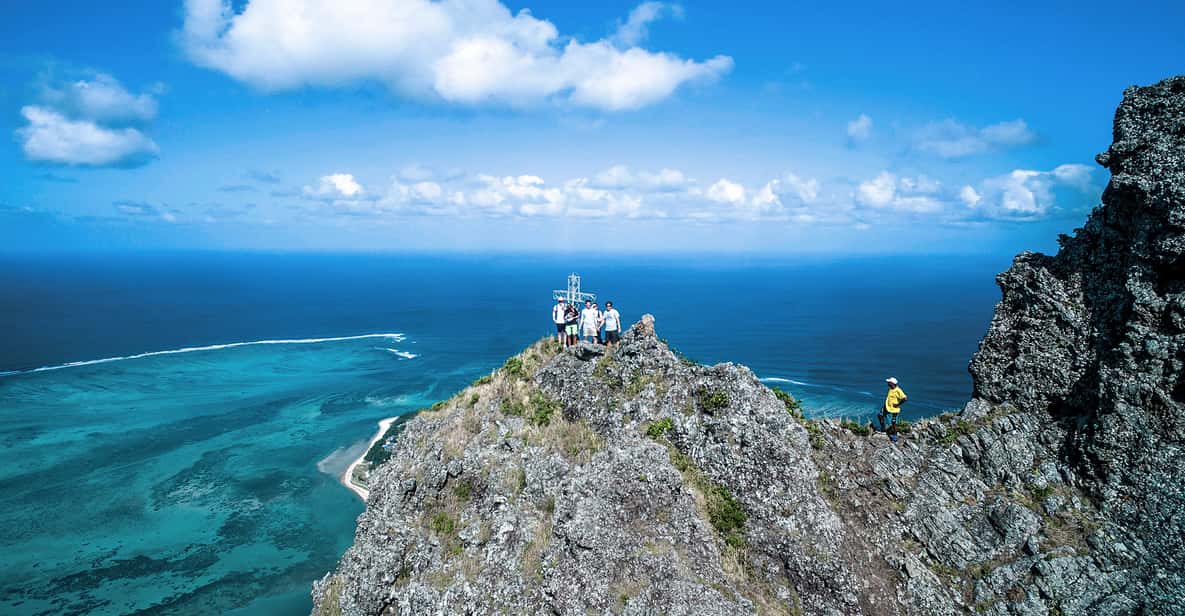 Le Morne Mountain, Iconic hike with the best local guides | GetYourGuide
