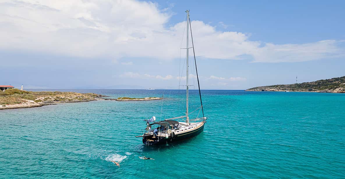 Riviera de Atenas: Crucero diario en velero privado con almuerzo ...