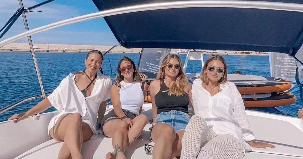 Polignano a Mare: it: Yksityinen retki katamaraani Cataurora.it ...