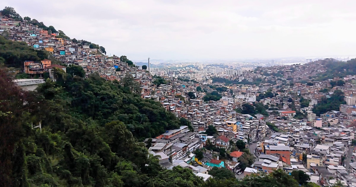 Favela: tour a piedi (Rio de Janeiro) | GetYourGuide
