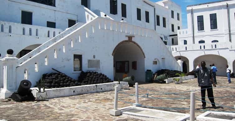 Cape Coast: Kakum Nat. Park, slotte og Hans Cottage | GetYourGuide