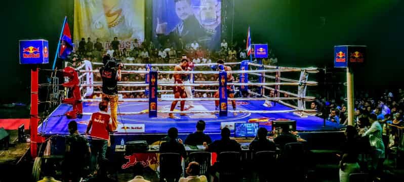 Se kickboxning live på National TV Stadium | GetYourGuide