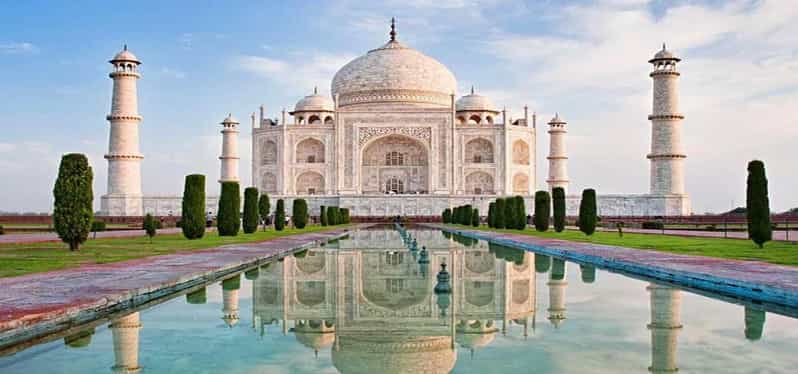 Stejný den Taj Mahal a Agra City Tour z Dillí | GetYourGuide