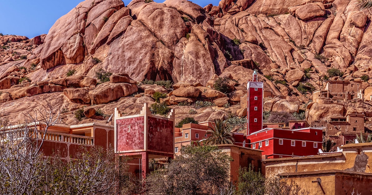 TAFRAOUT la perle de sud en V.T.T : Entre paysages montagneu | GetYourGuide