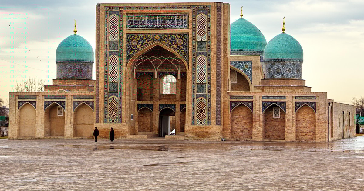 Taskent, Samarkand, or Bukhara: Afrosiyob Fast Train Ticket | GetYourGuide