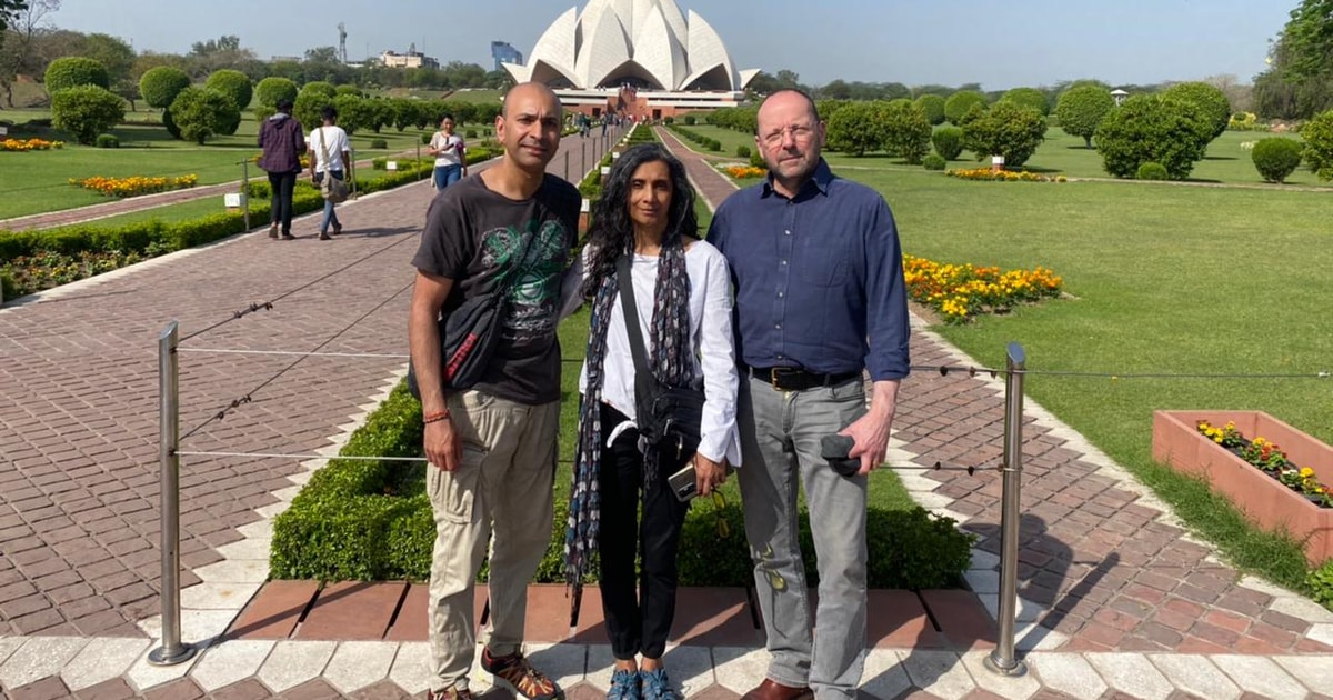 From New Delhi : Delhi, Agra Overnight Tour By Car and Train | GetYourGuide