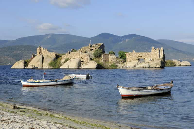 Didim/Altinkum: Full-Day Bafa Lake Guided Tour w/Breakfast | GetYourGuide