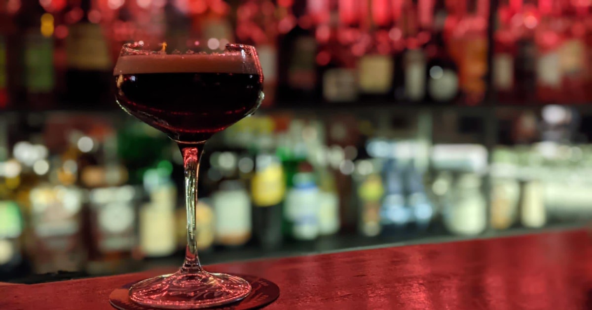 Exclusive Cocktail Tasting in Malaga | GetYourGuide