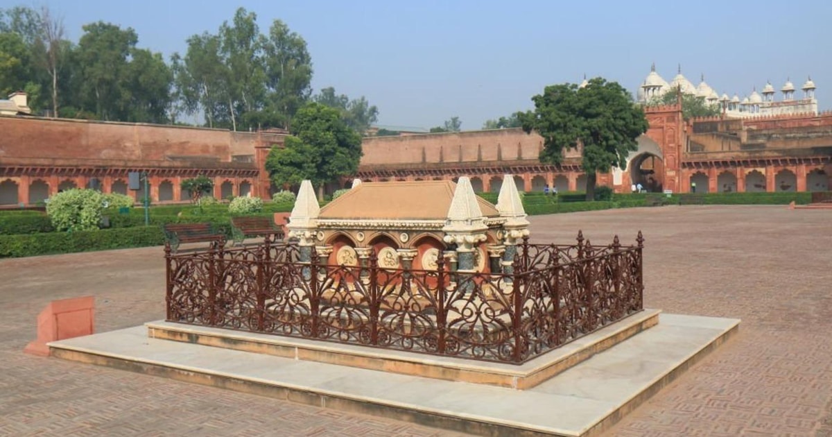 Z Delhi: Prywatna wycieczka po Starym Delhi i Nowym Delhi | GetYourGuide