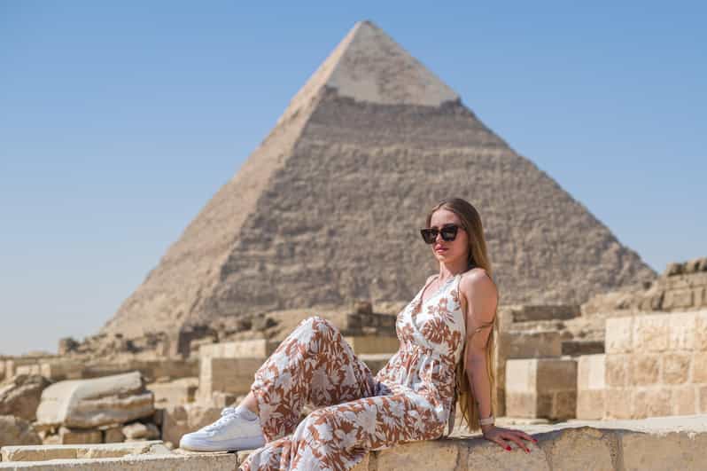 Pyramids of Giza : tour & photoshoot | GetYourGuide