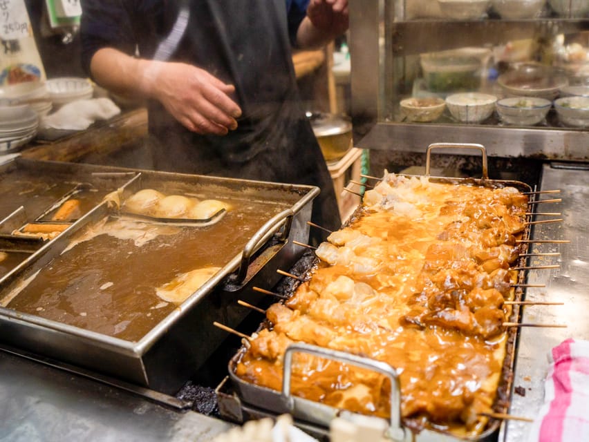 Osaka nascosta: tour a luci rosse di Yukaku e avventura culinaria ...