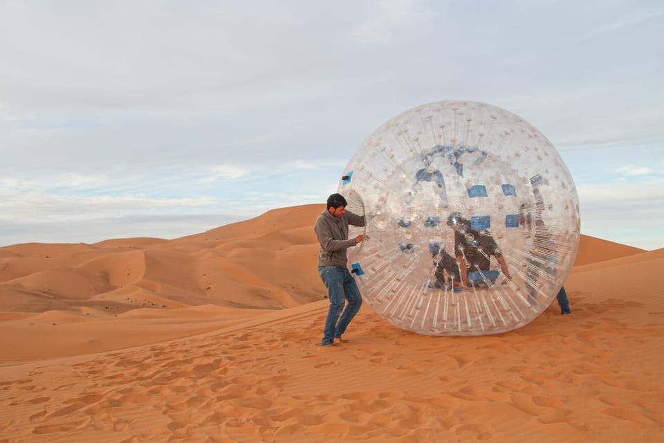 Aventura extrema con Harness Zorbing en las dunas de Merzouga ...