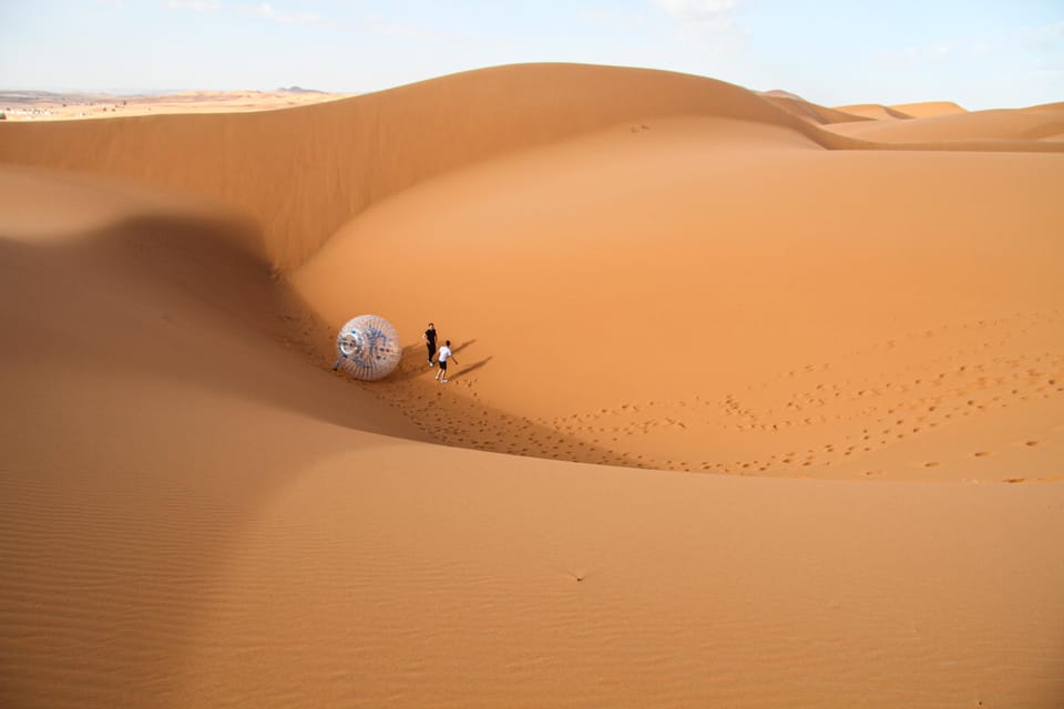 Aventura extrema con Harness Zorbing en las dunas de Merzouga ...