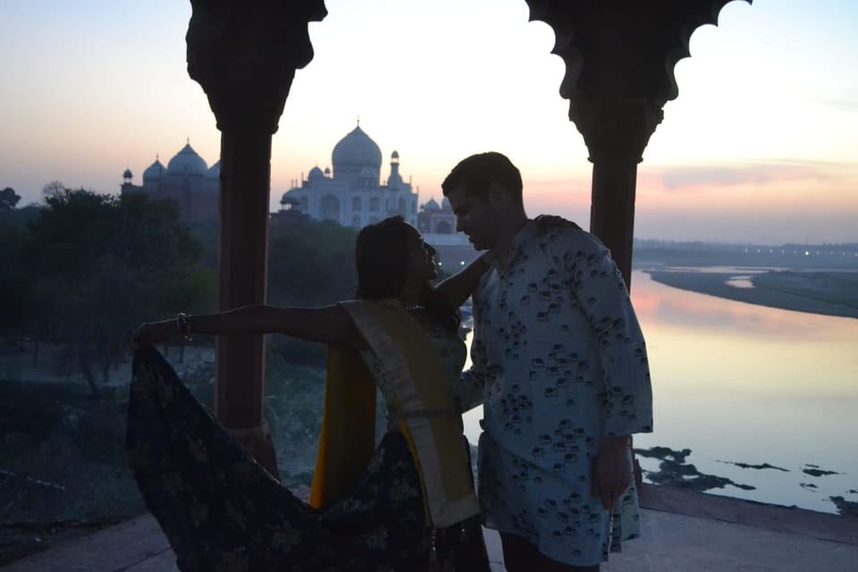 Desde Delhi: Viaje privado de un día a Agra en coche de lujo | GetYourGuide Desde Delhi: Viaje privado de un día a Agra en coche de lujo | GetYourGuide