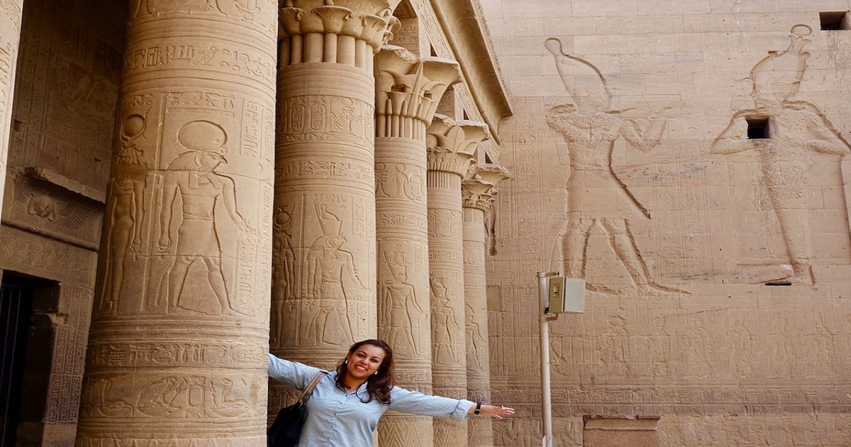 Aswan: Rondleiding met gids door de Philae Tempel, halve dag groepstour ...